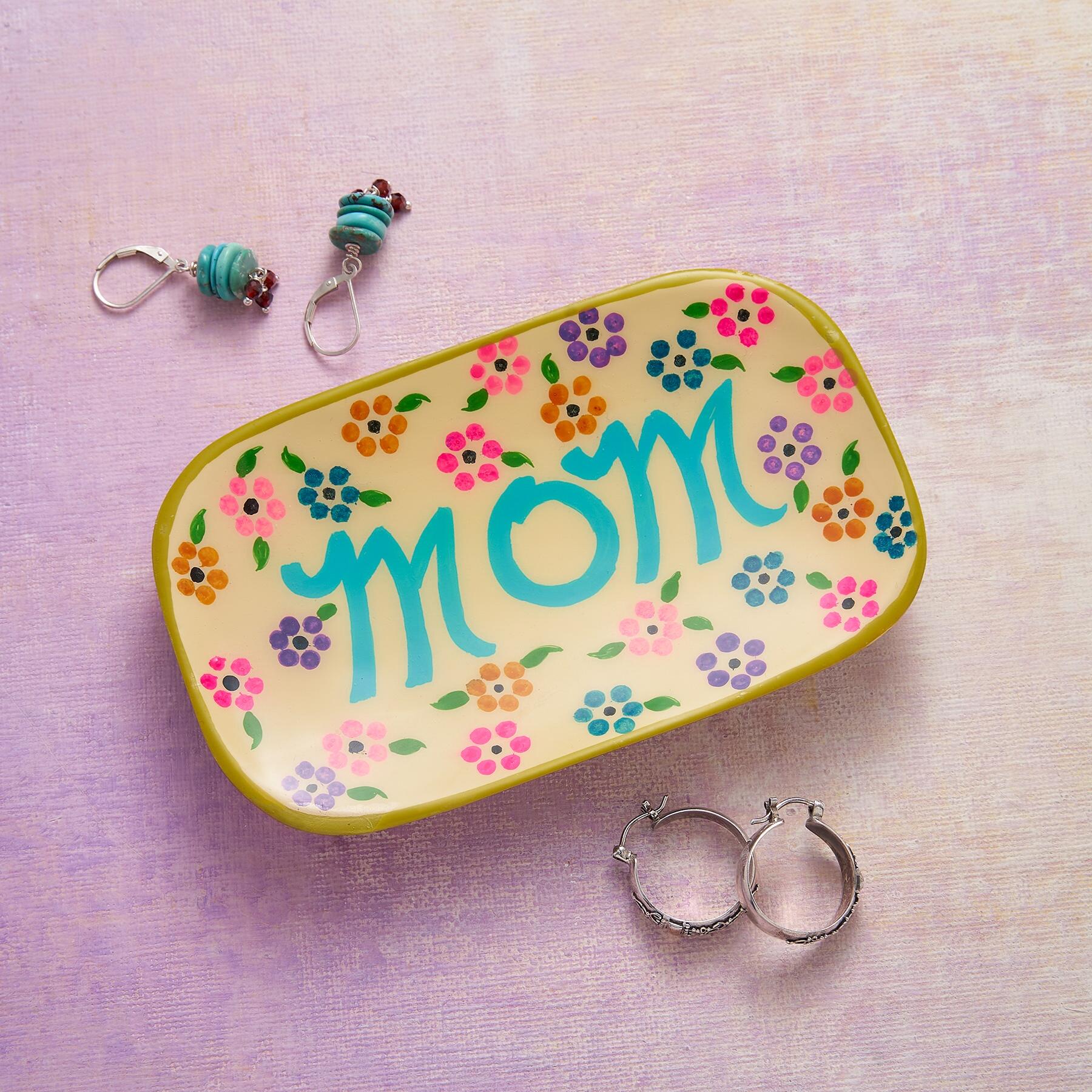 Dearest Mom Dish – Sundance